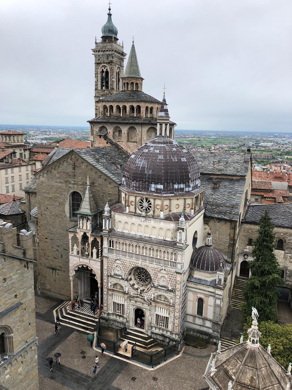 Piazza del Duomo, Bergamo Alta - Wander in Italy